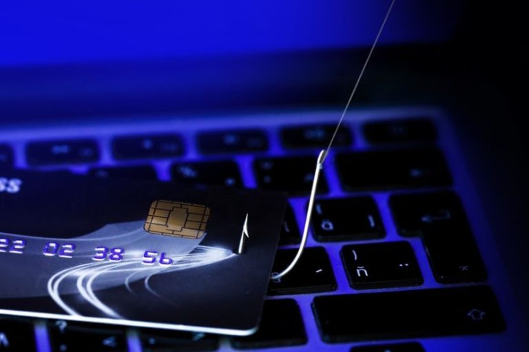 What is a Whaling Attack? Identify & Prevent Whale Phishing