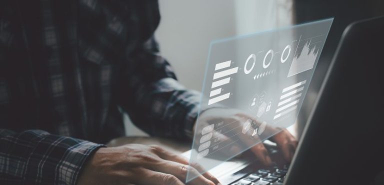 Wat is emulatie? | phoenixNAP IT-woordenlijst