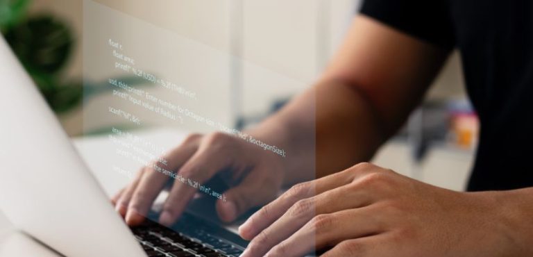 What Is a Program? | phoenixNAP IT Glossary