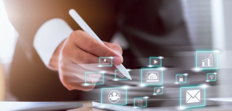 What Is Application Refactoring? | phoenixNAP IT Glossary