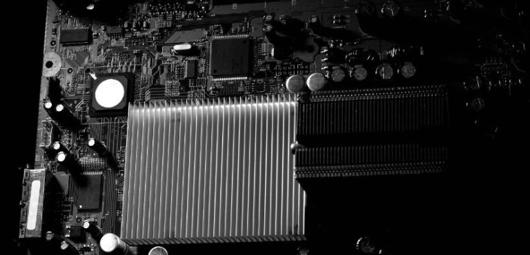 Boot Definition | phoenixNAP IT Glossary