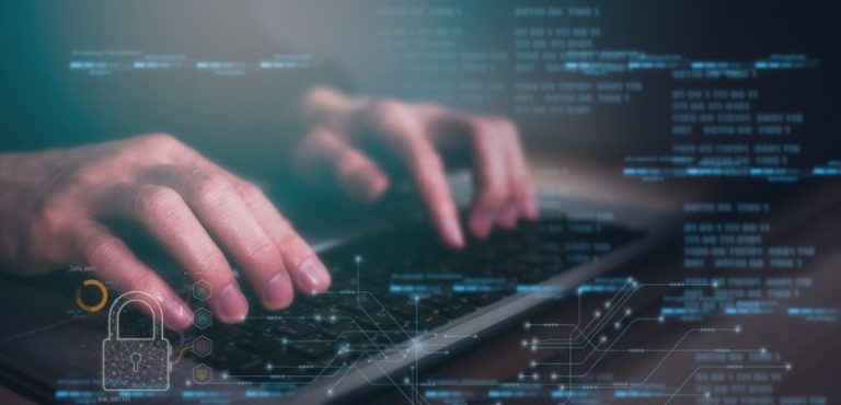 Qu'est-ce qu'un démon ? | phoenixNAP Glossaire informatique