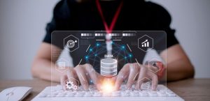 ¿Qué es ELT (Extraer, Cargar, Transformar)? | phoenixNAP Glosario de TI